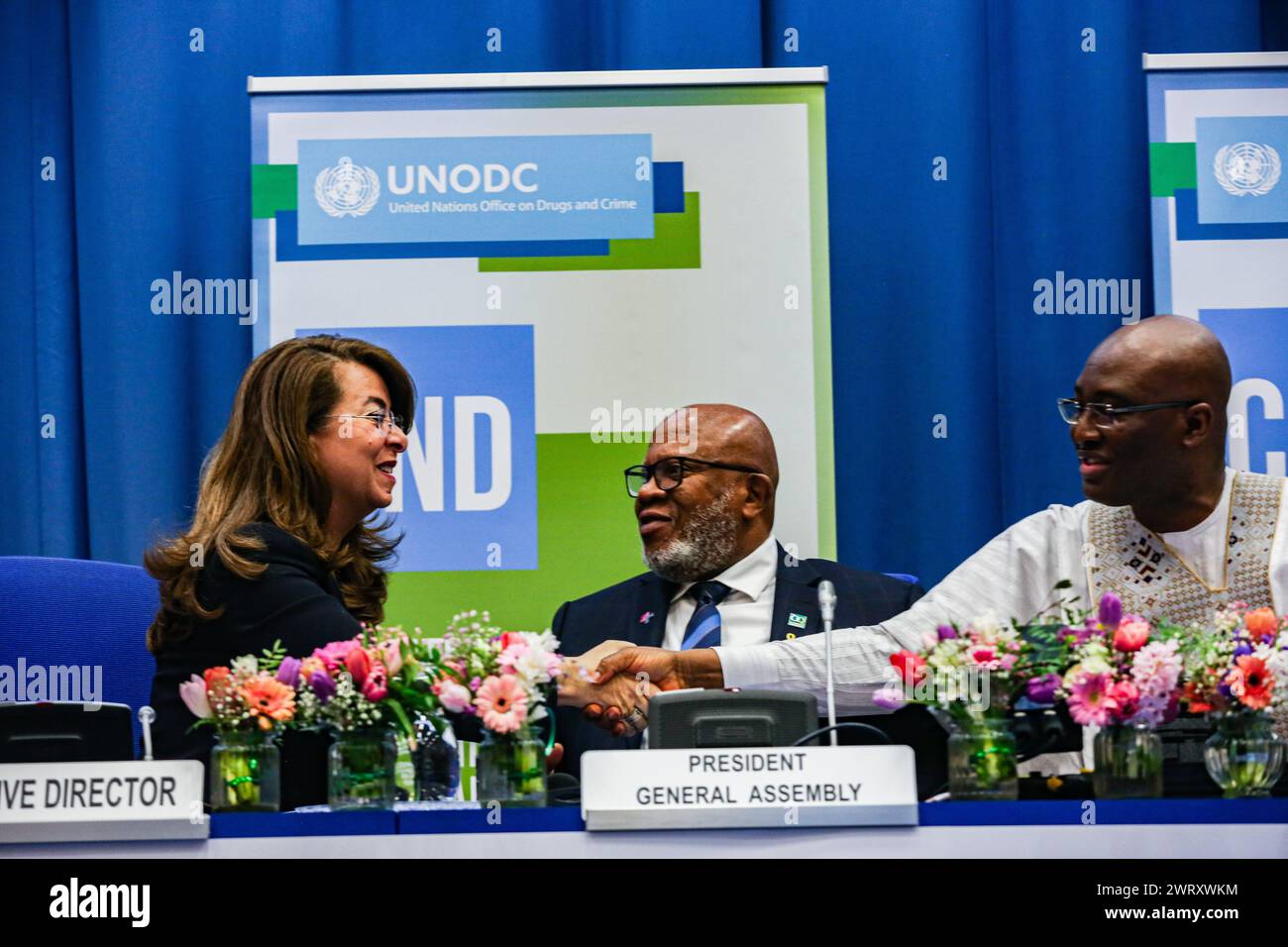 Panelings hi-res stock photography and images - Alamy