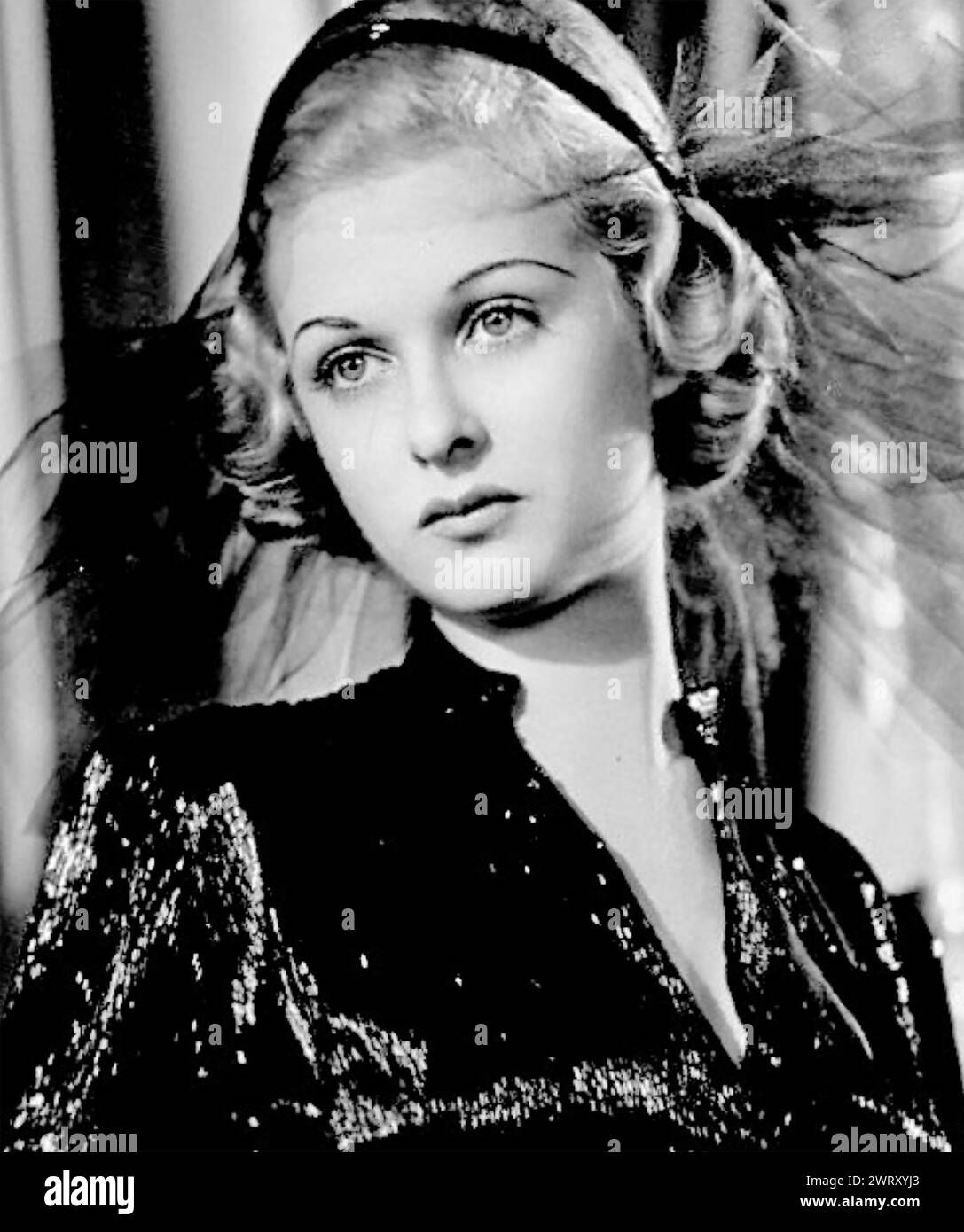 JOAN BENNETT (1910-1990) American stage and film actress about 1930 ...