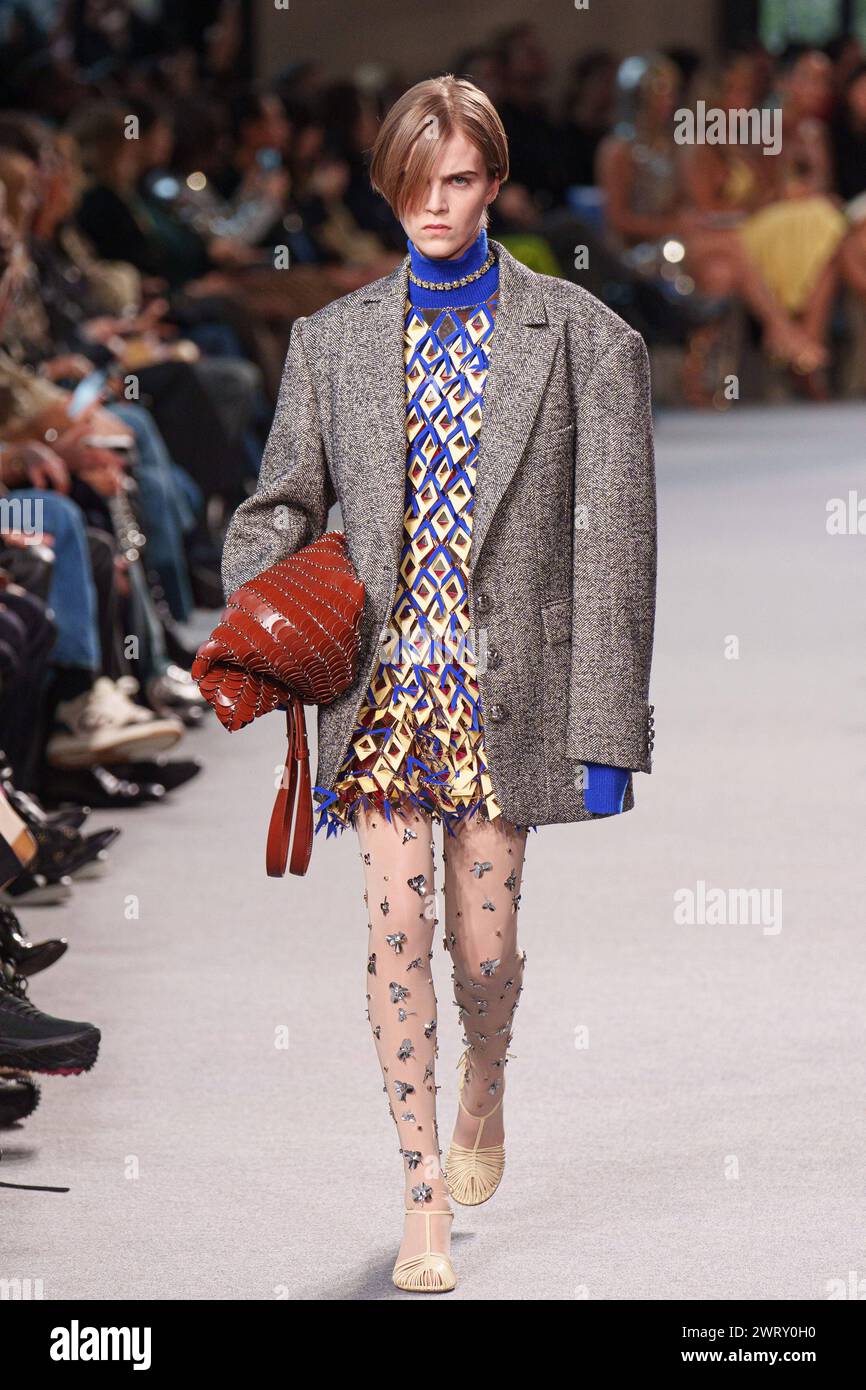 Paco Rabanne Paris Autumn-Winter 2024 Paco Rabanne Fall Winter 2024-25 ...