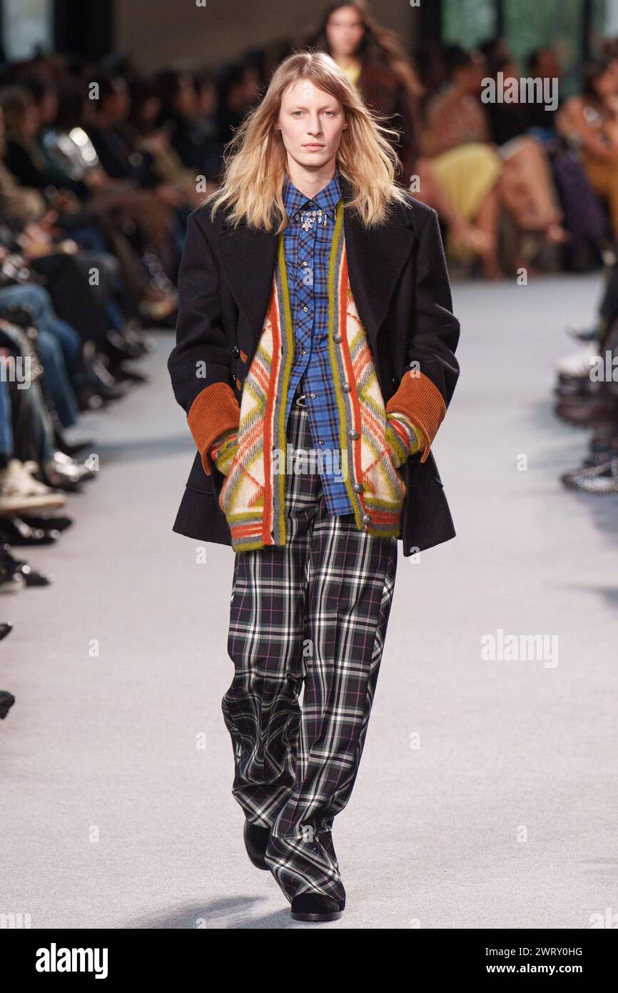 Paco Rabanne Paris Autumn-Winter 2024 Paco Rabanne Fall Winter 2024-25 ...