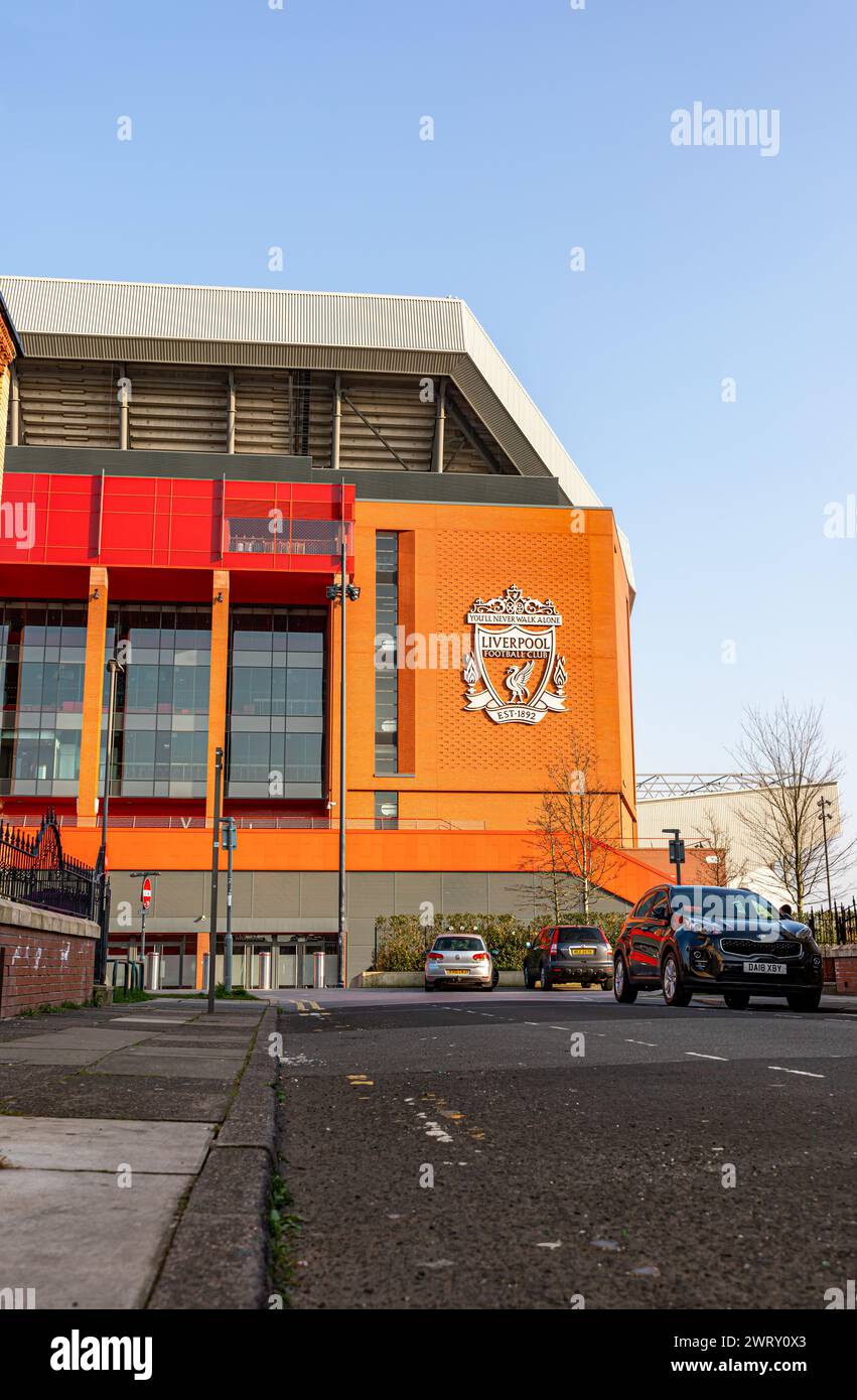 Liverpool stadium cityscape hi-res stock photography and images - Alamy