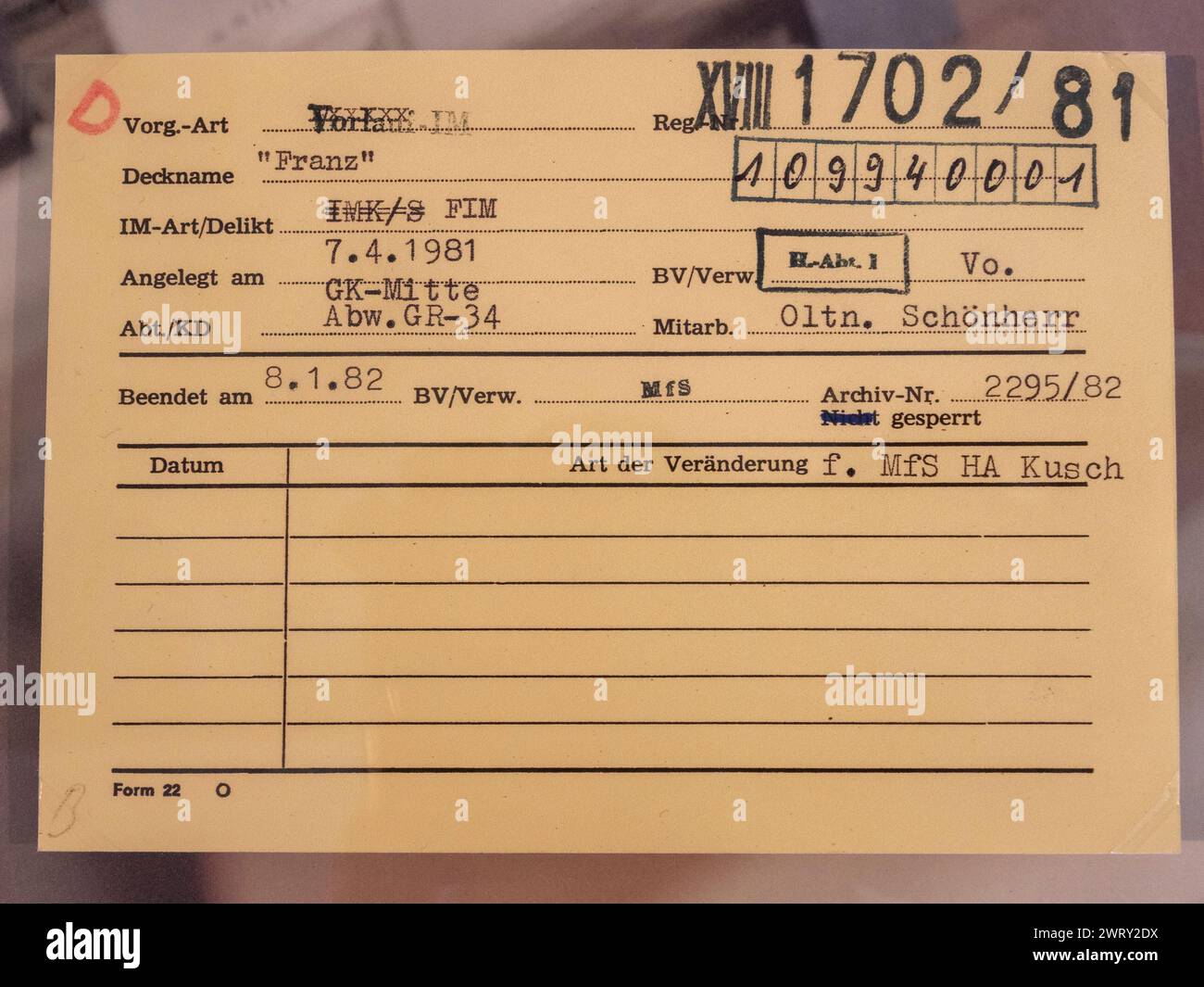 The "F 22" transaction file card for Volker Schwarz (1981-87) on ...