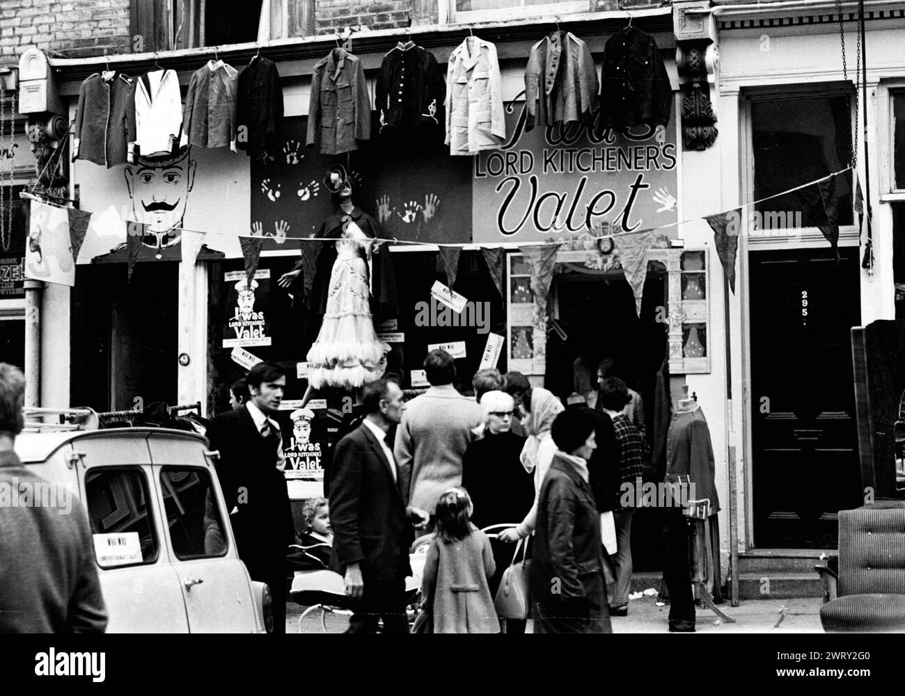 1980 fashion image hi-res stock photography and images - Alamy