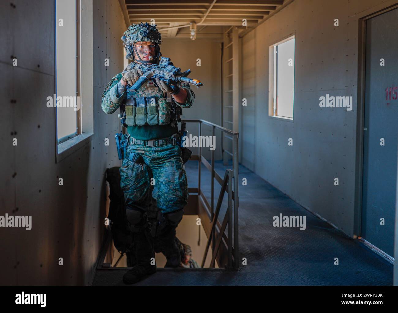 Dutch Marines with Marine Squadron Carib, Netherlands Marine Corps ...