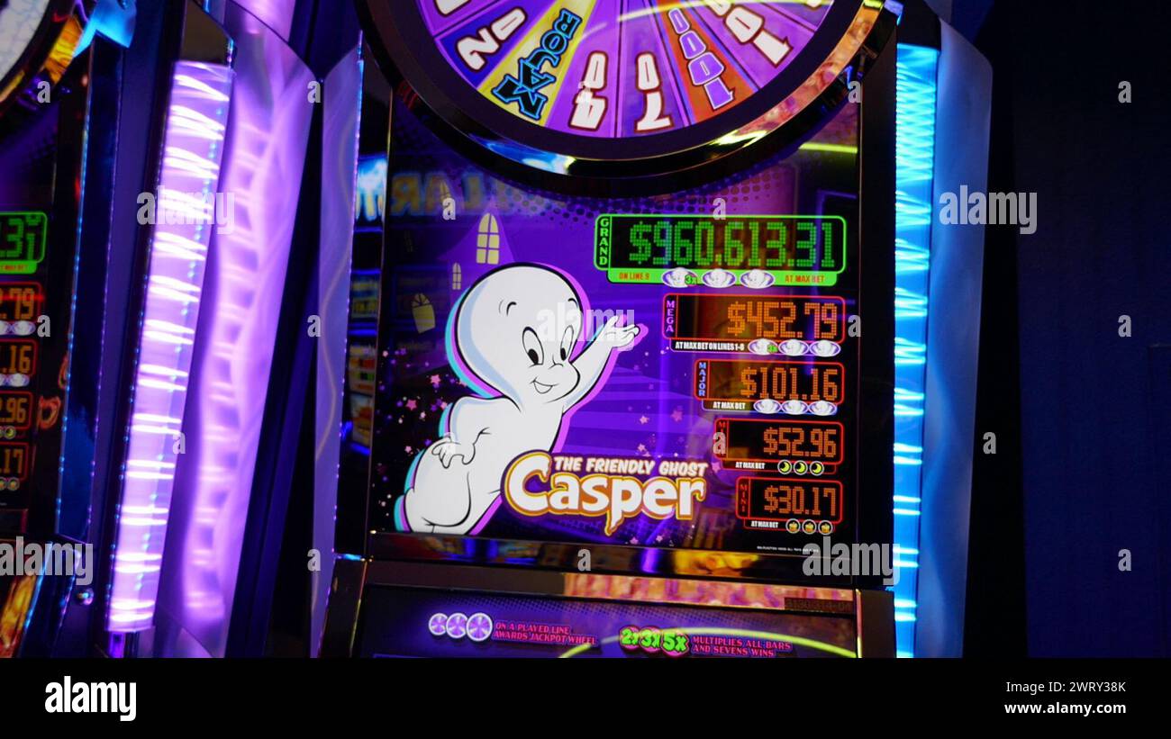 Casper the ghost hi-res stock photography and images - Alamy