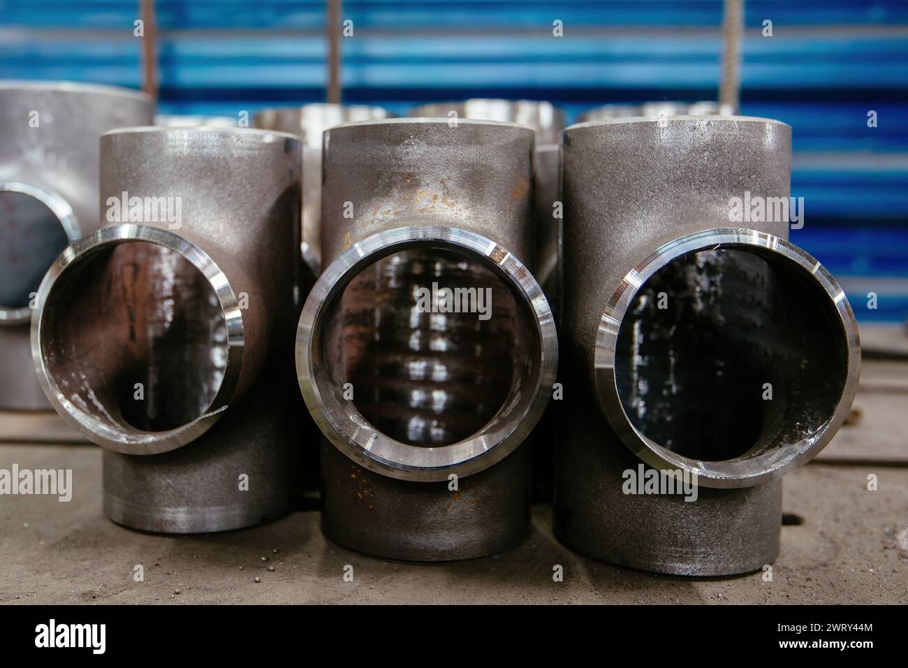 T shape pipe connector hi-res stock photography and images - Alamy