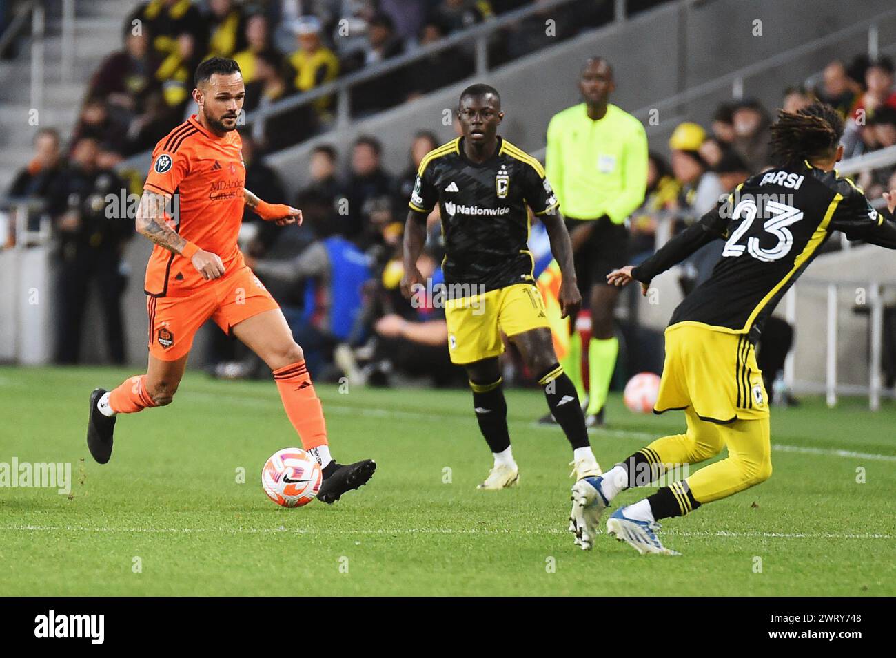 Columbus, Ohio, USA. 12th Mar, 2024. Houston Dynamo FC midfielder Artur ...