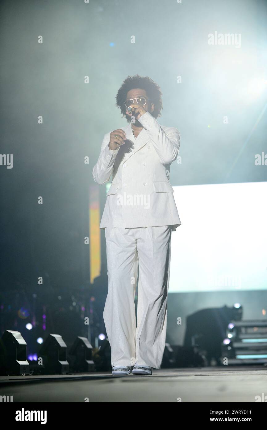 MIAMI GARDENS, FLORIDA - MARCH 10: Singer Maxwell performs during The ...