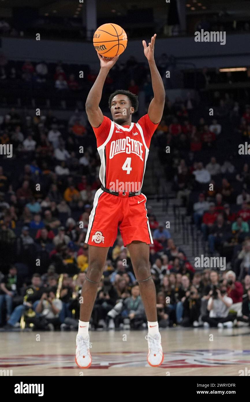 Ohio State guard Dale Bonner shoots against Iowa during the second half ...