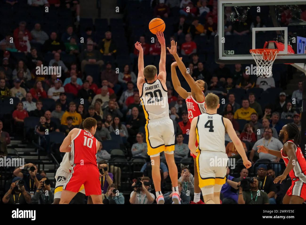 Minneapolis, Minnesota, USA. 14th Mar, 2024. Iowa Hawkeyes forward ...