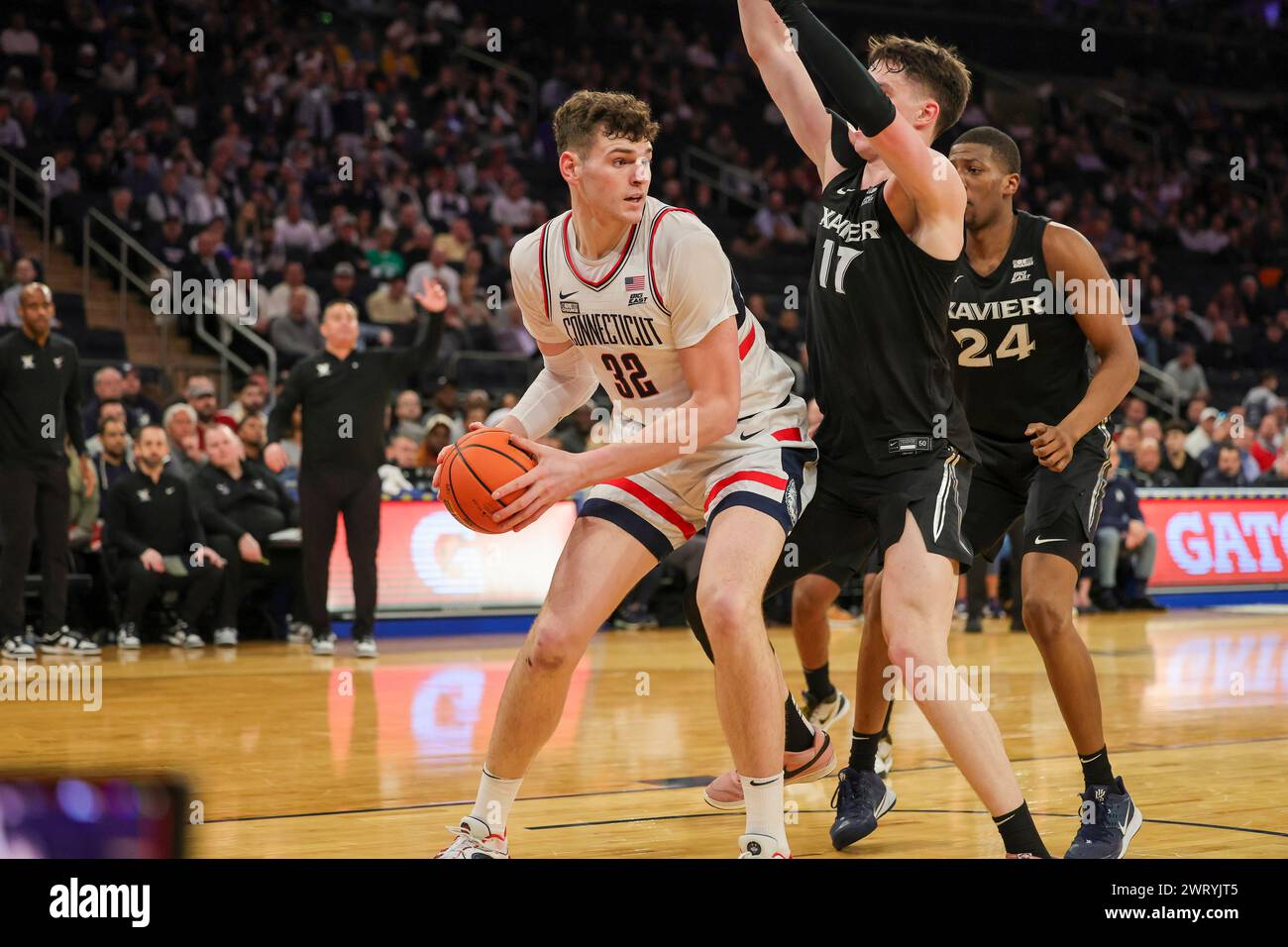 Manhattan, New York, USA. 14th Mar, 2024. UConn center DONOVAN CLINGAN ...