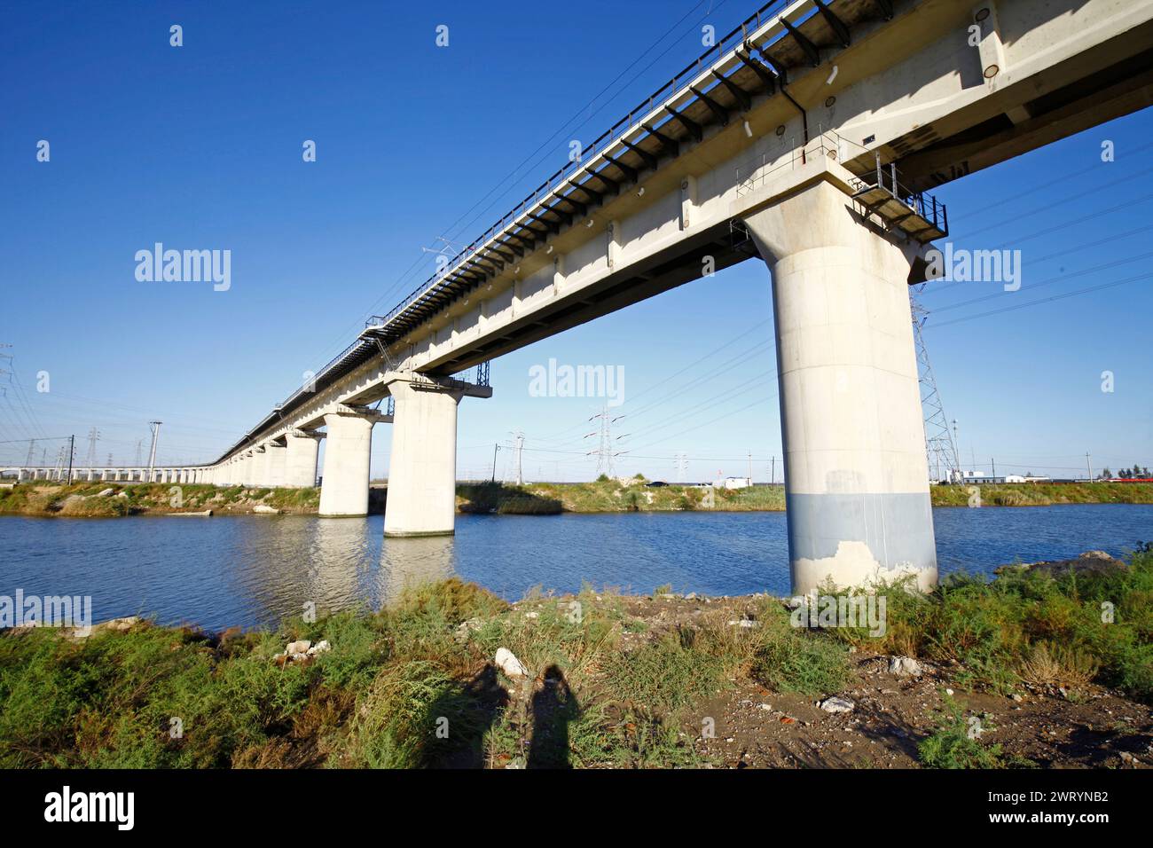 Elevated bridge concrete structure Stock Photo - Alamy