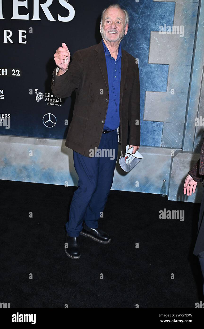 Ghostbusters frozen empire art hi-res stock photography and images - Alamy