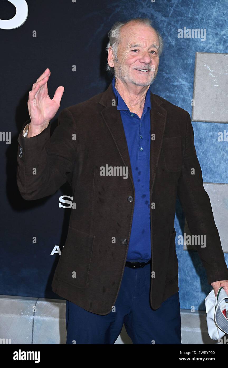 Ghostbusters frozen empire art hi-res stock photography and images - Alamy