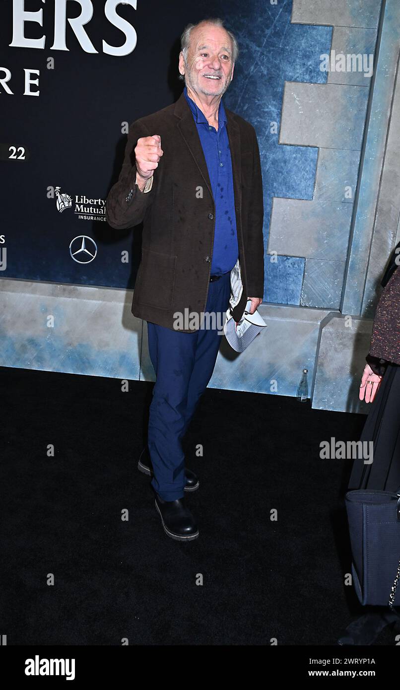 Ghostbusters frozen empire art hi-res stock photography and images - Alamy