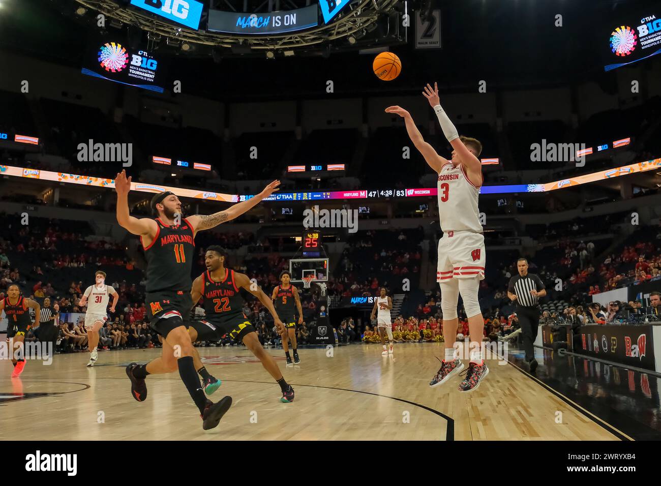 Minneapolis, Minnesota, USA. 14th Mar, 2024. Wisconsin Badgers guard ...