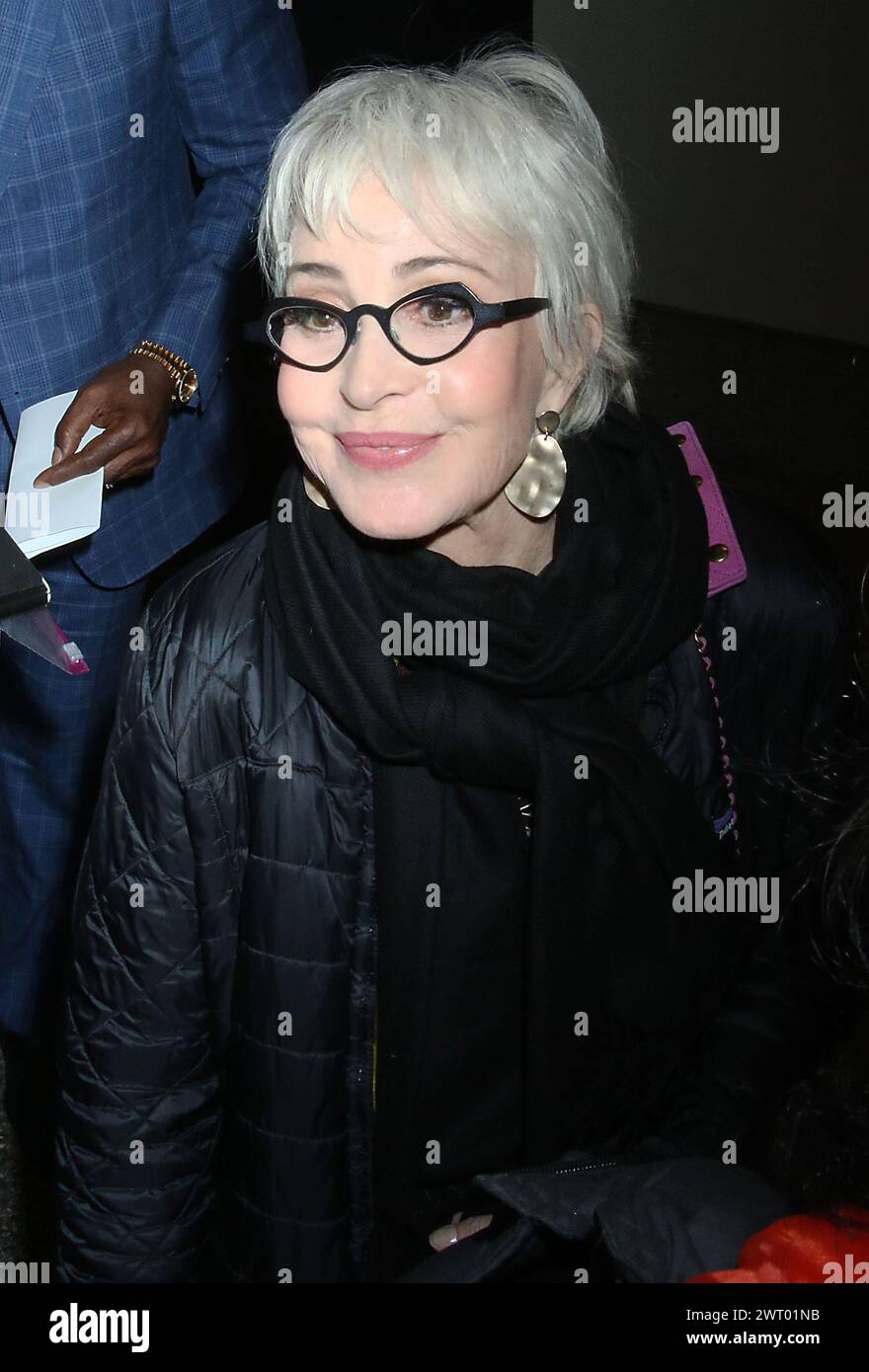 Annie Potts Now