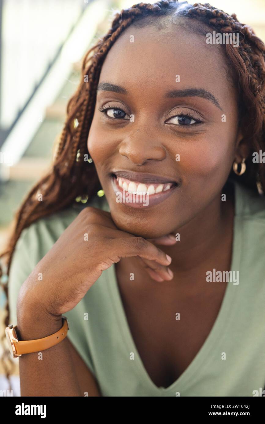 Woman hand on chin hi-res stock photography and images - Alamy
