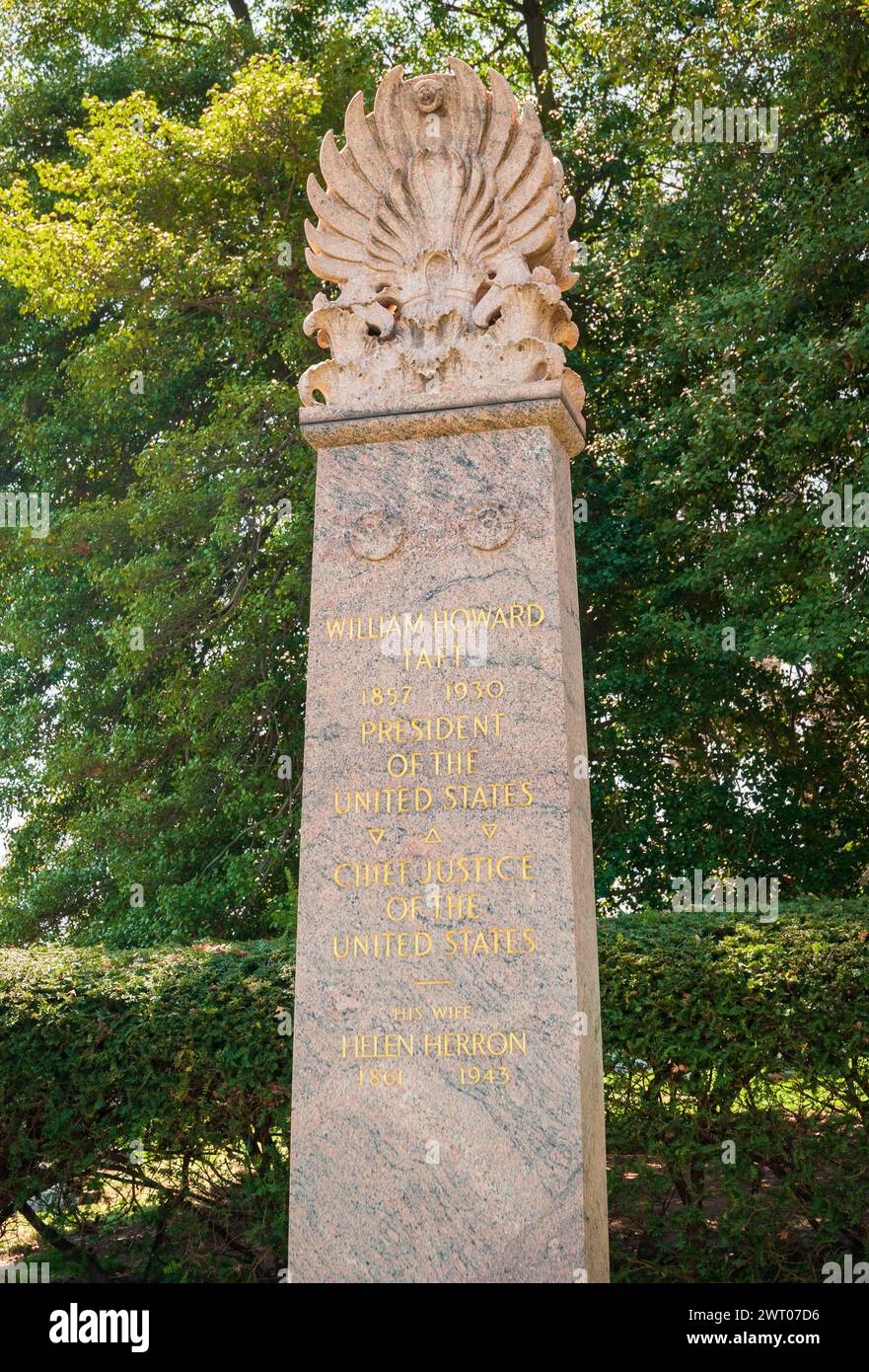 William Howard Taft's Final Resting Place at Arlington National ...