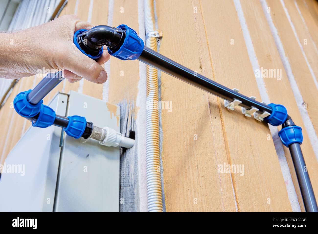 Threaded pipe fittings hi-res stock photography and images - Alamy