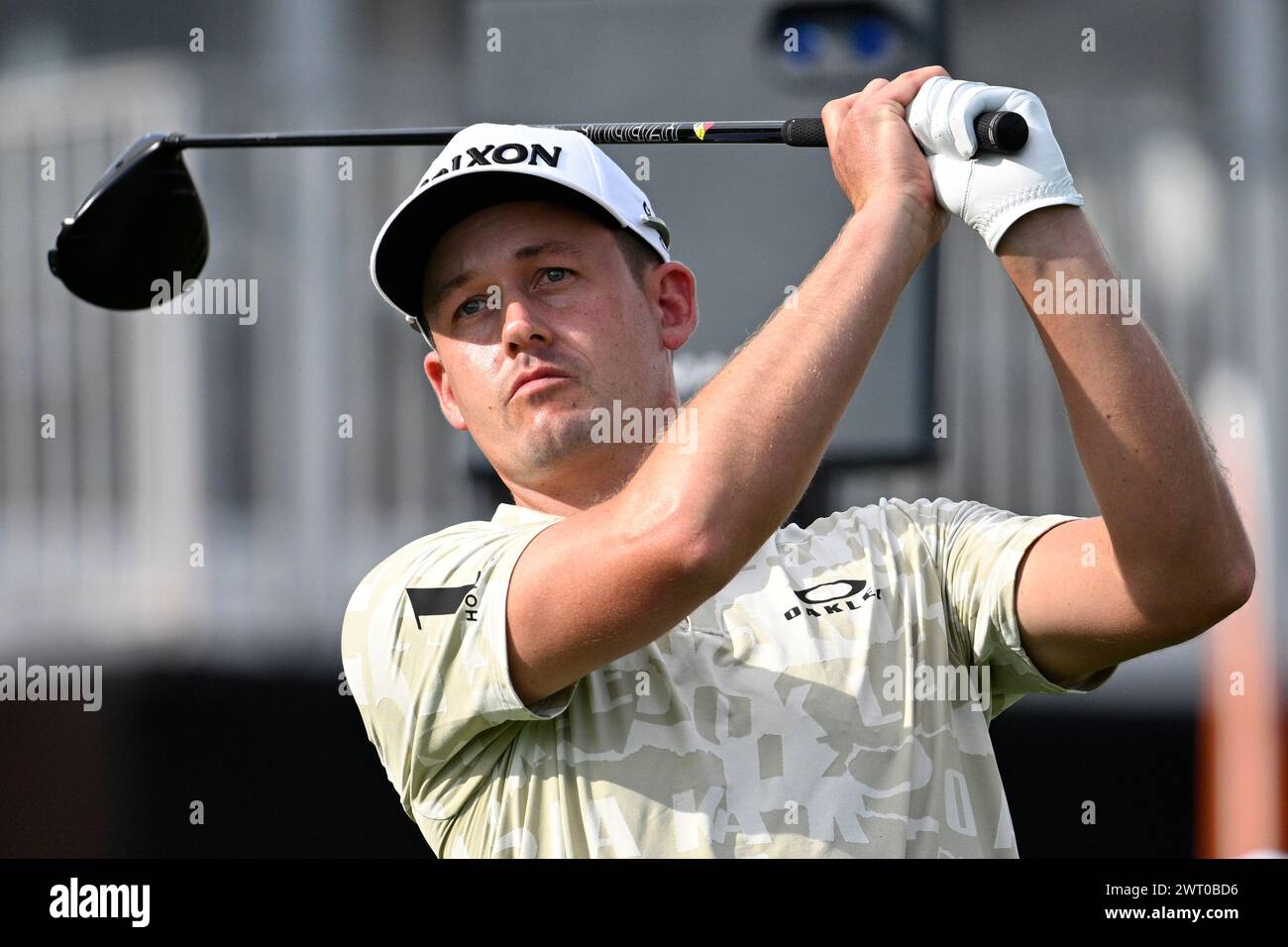 Andrew Putnam watches his tee shot on the 15th hole during the second ...
