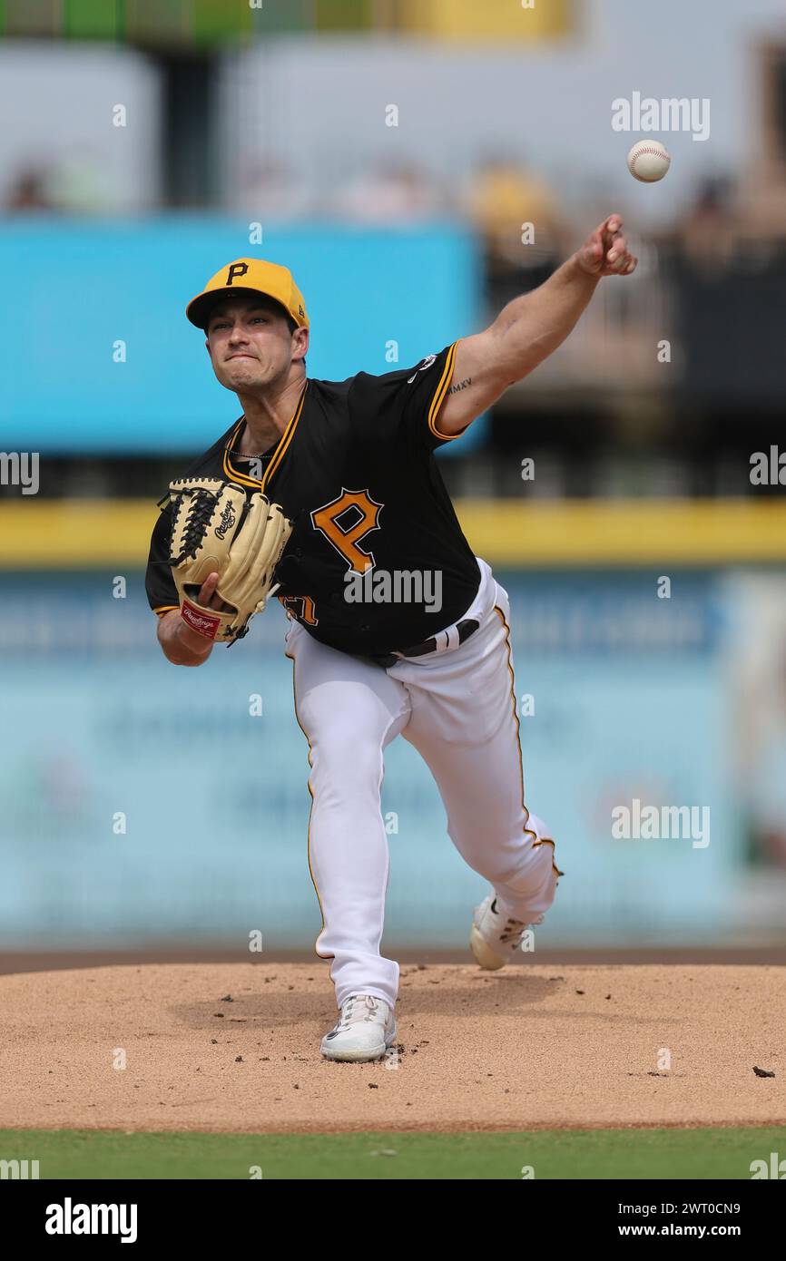 Bradenton, FL: Pittsburgh Pirates starting pitcher Marco Gonzales (27 ...