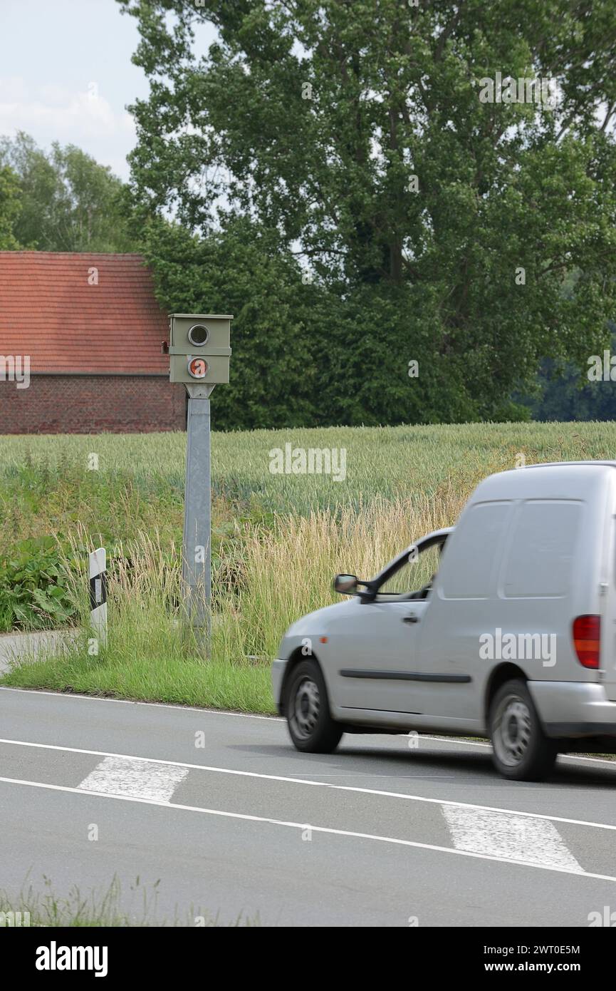 Stationary speed camera and car, speed monitoring, North Rhine ...