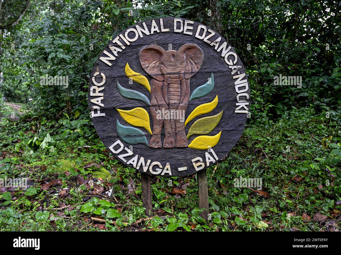 Sign at the entrance to the Dzanga-Ndoki National Park, Unesco World ...