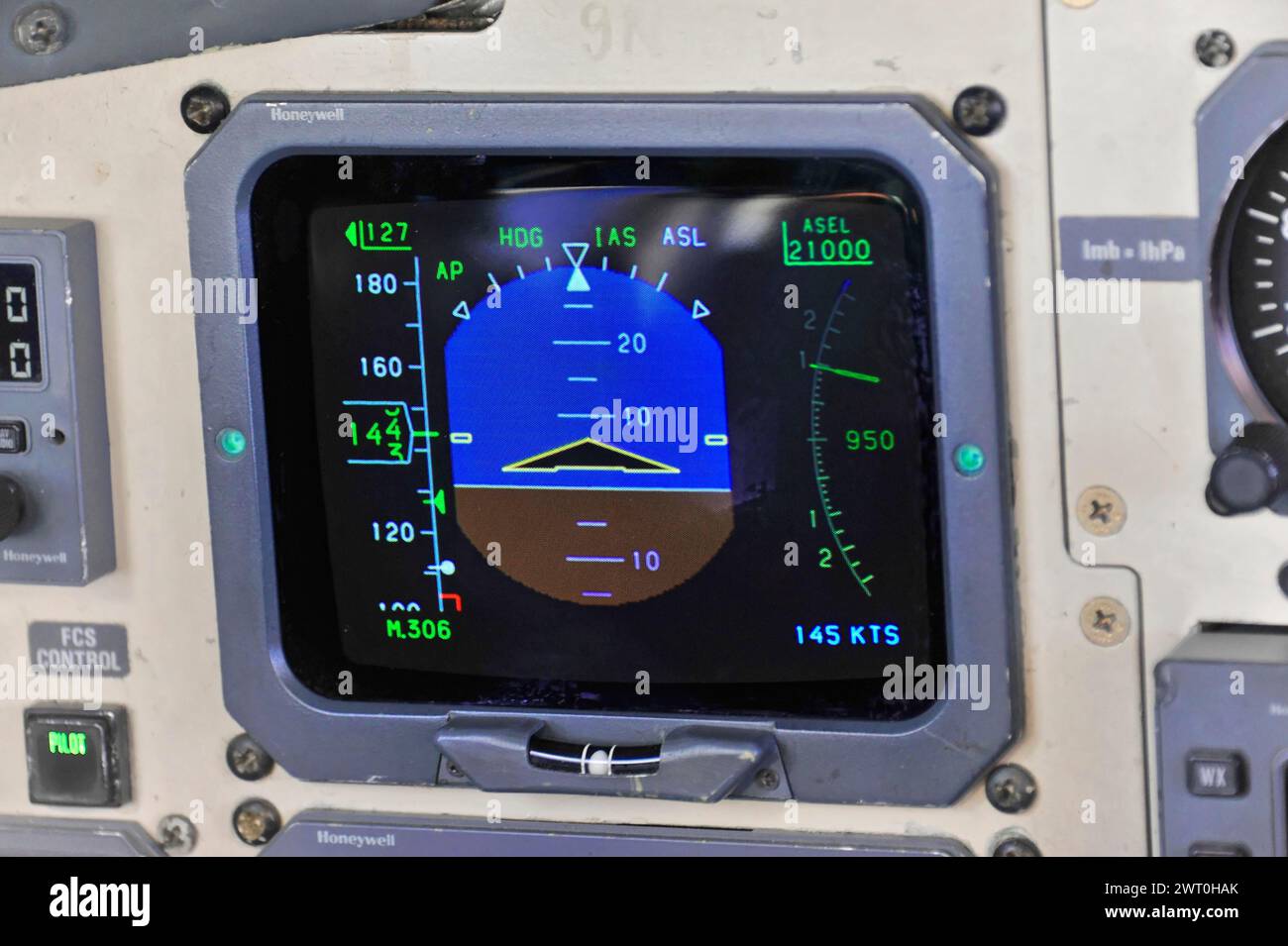 Panoramic cockpit display hi-res stock photography and images - Alamy