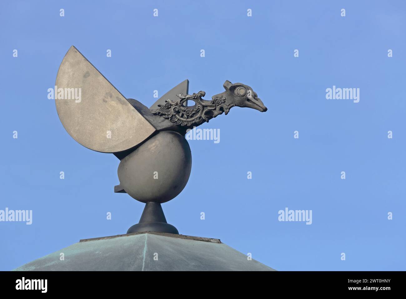 Sculpture Flying Duck by Juergen Goertz 1995, bird figure, duck figure ...