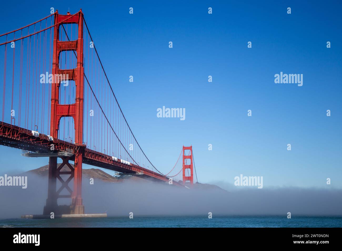 American iconic bridge hi-res stock photography and images - Alamy