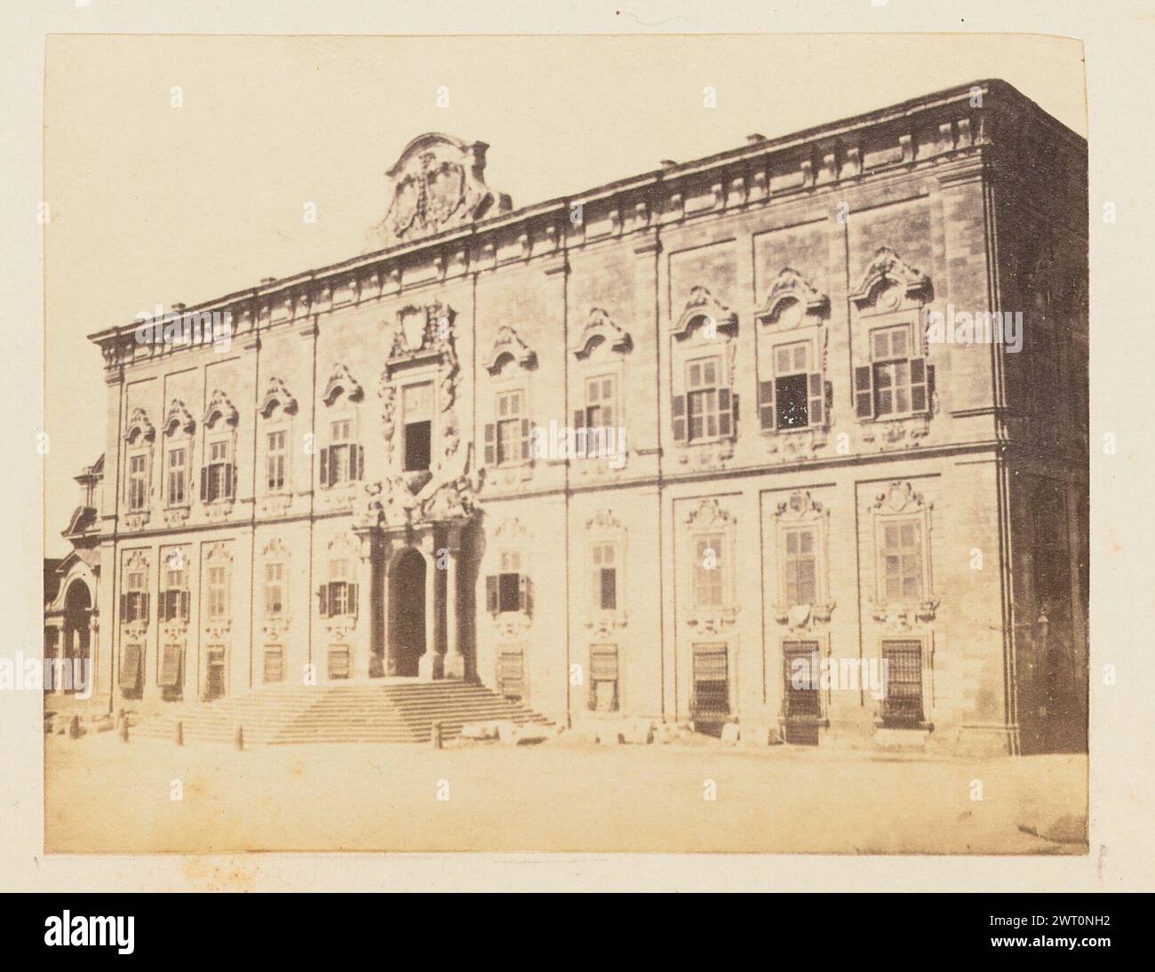 Auberge de Castille, Valletta. Unknown, photographer about 1864 Three ...