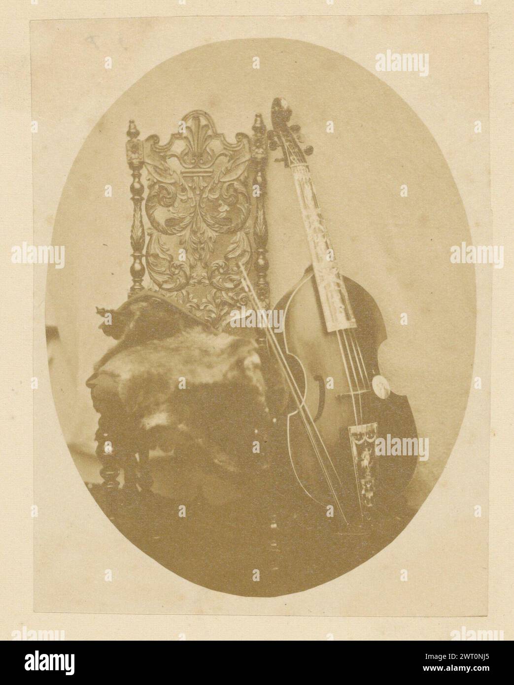 Carved 1856 hi-res stock photography and images - Alamy