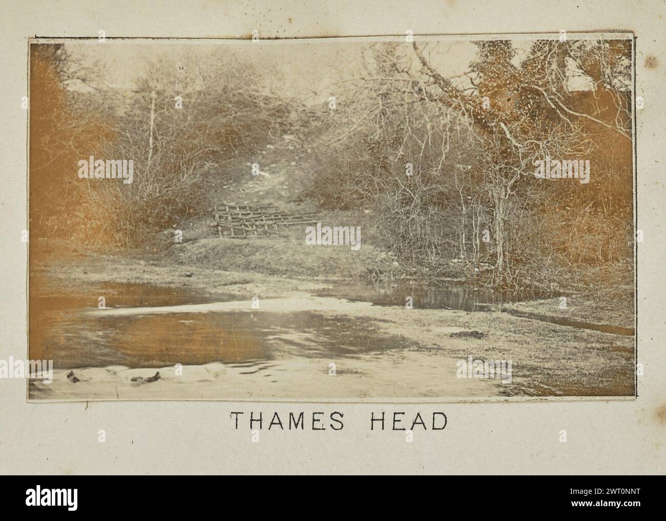 Thames source map hi-res stock photography and images - Alamy