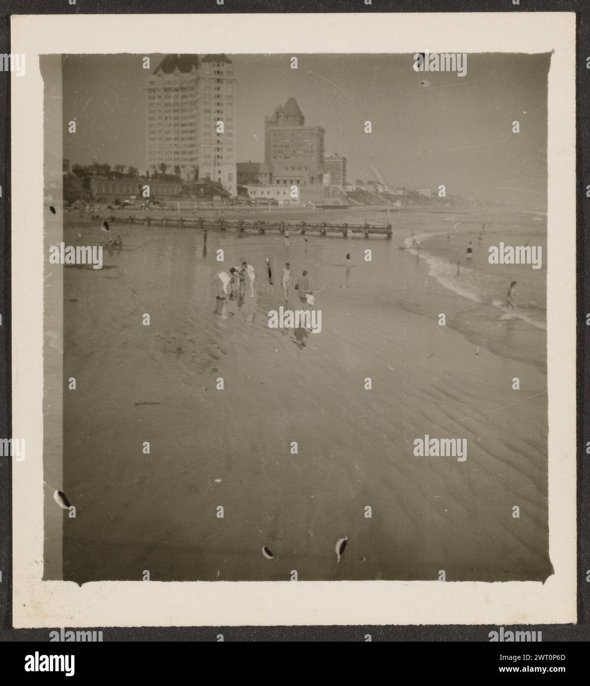 Beach Scene. Louis Fleckenstein, photographer (American, 1866 - 1943 ...