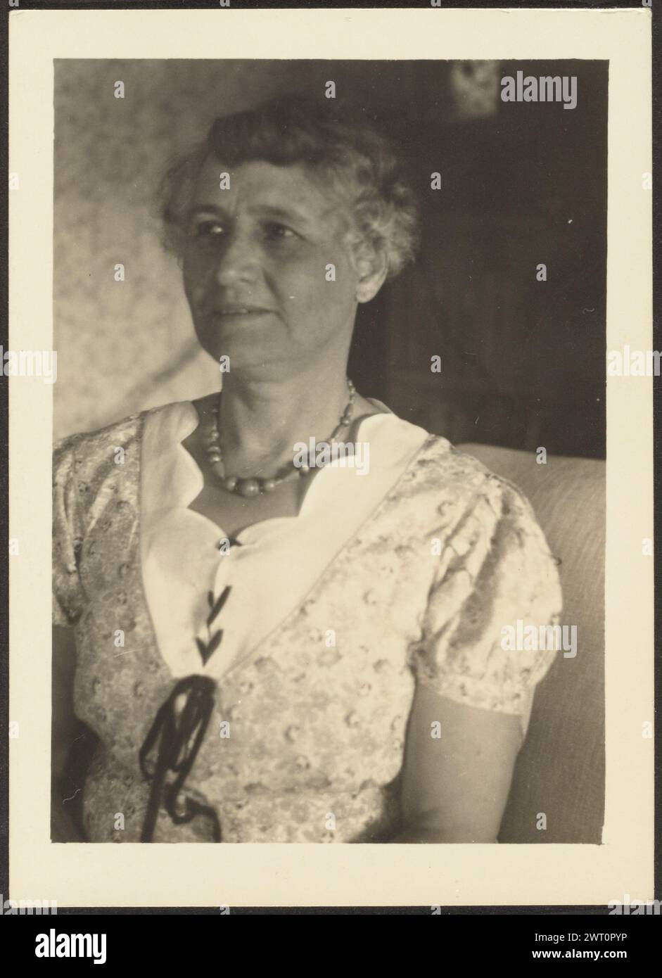 Portrait of a Woman. Louis Fleckenstein, photographer (American, 1866 ...