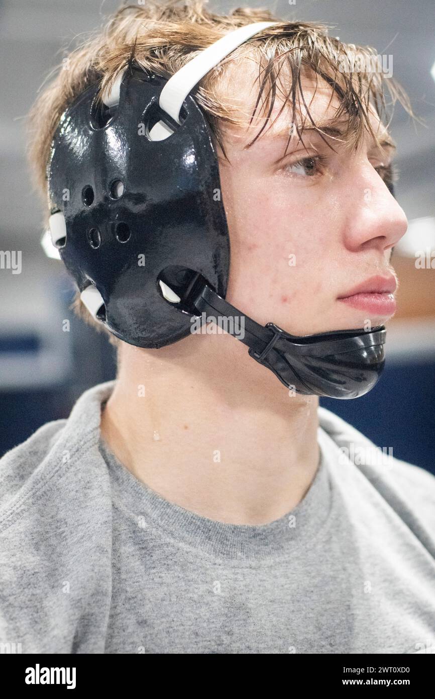 Highschool portrait of male wrestler during practice Stock Photo - Alamy