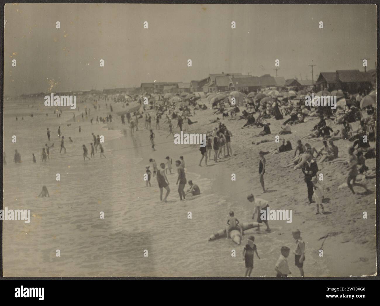 Beach Scene. Louis Fleckenstein, photographer (American, 1866 - 1943 ...