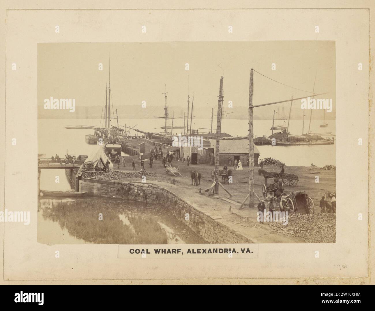 Coal wharf hi-res stock photography and images - Alamy