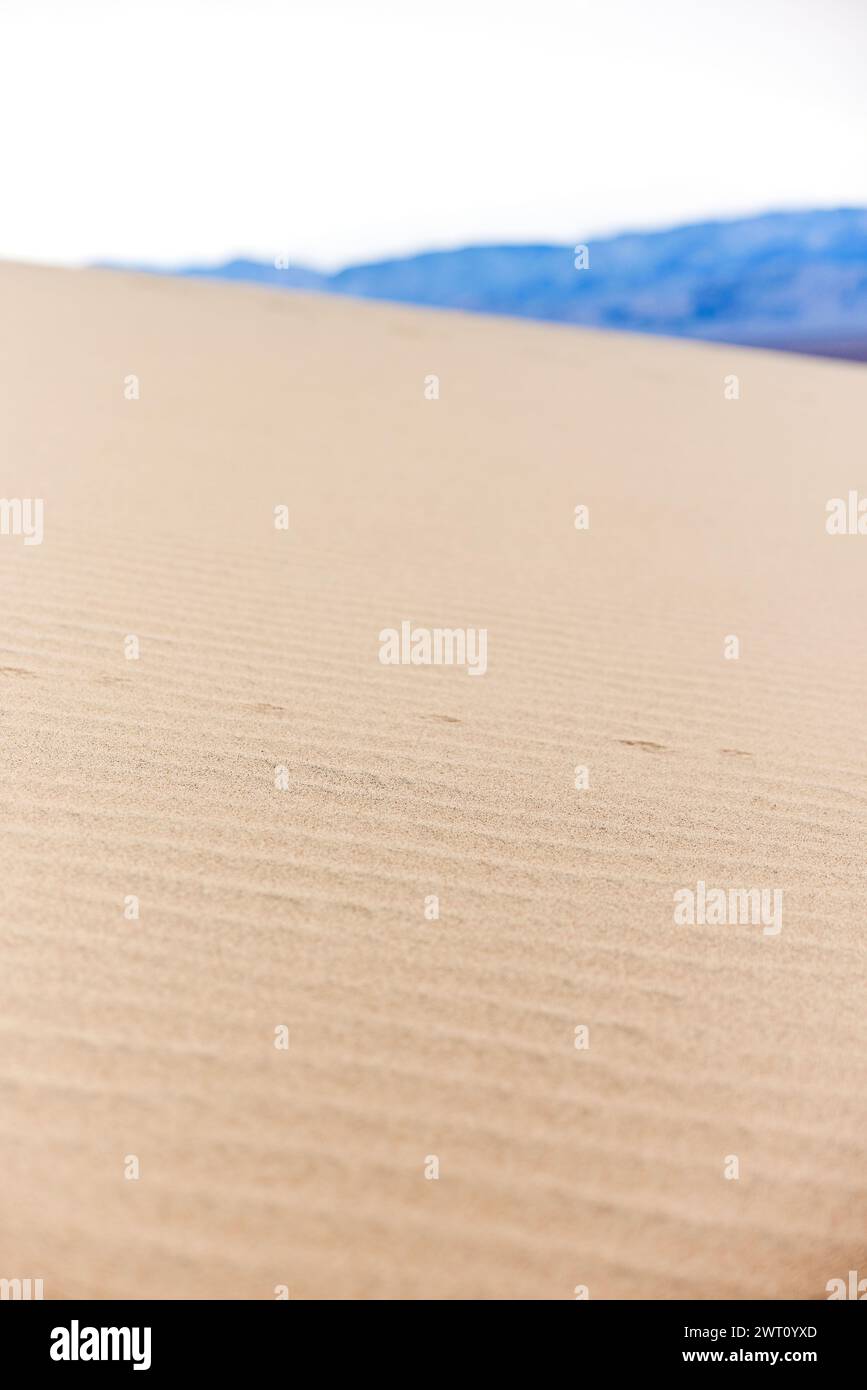 Empty barren hi-res stock photography and images - Alamy