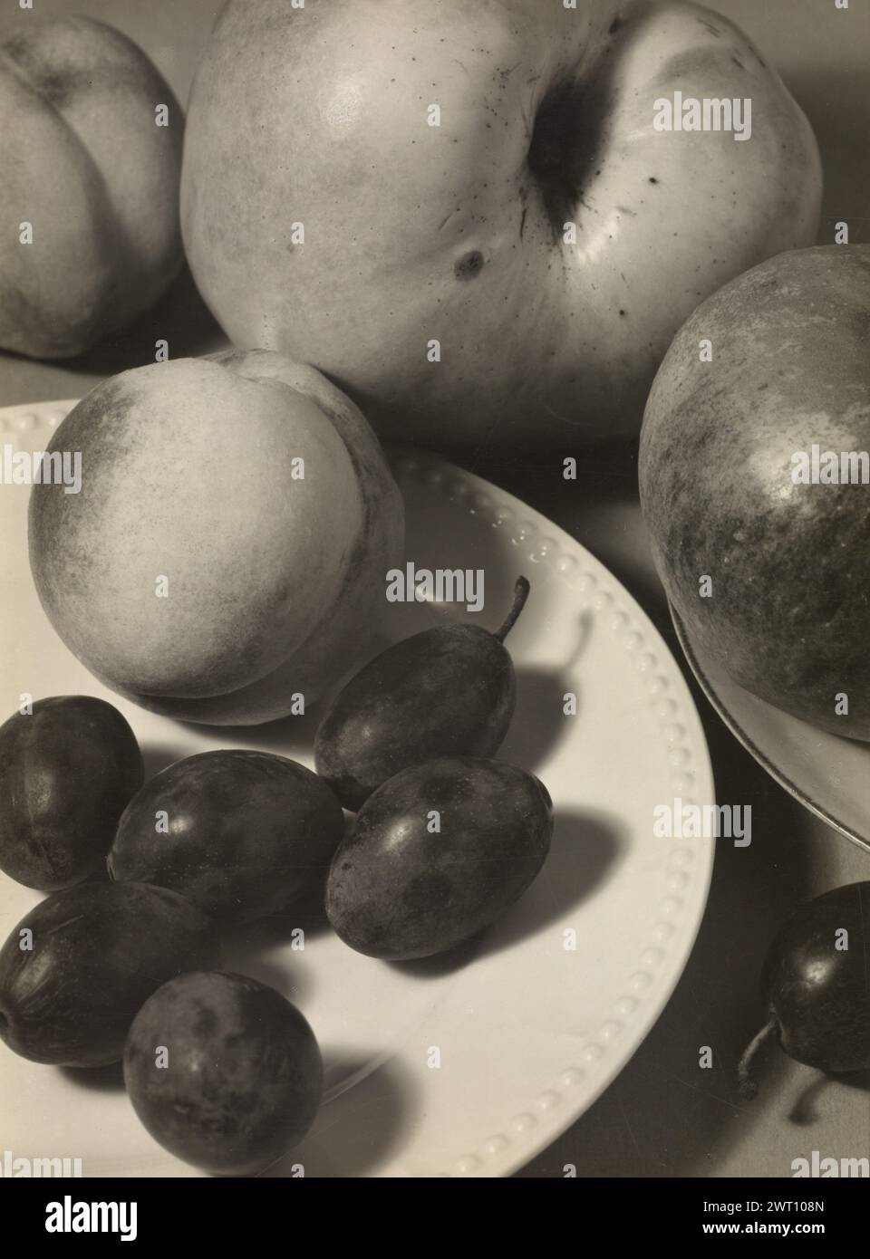 Still Life with Mixed Fruit. Paul Wolff, photographer (German, 1887 ...