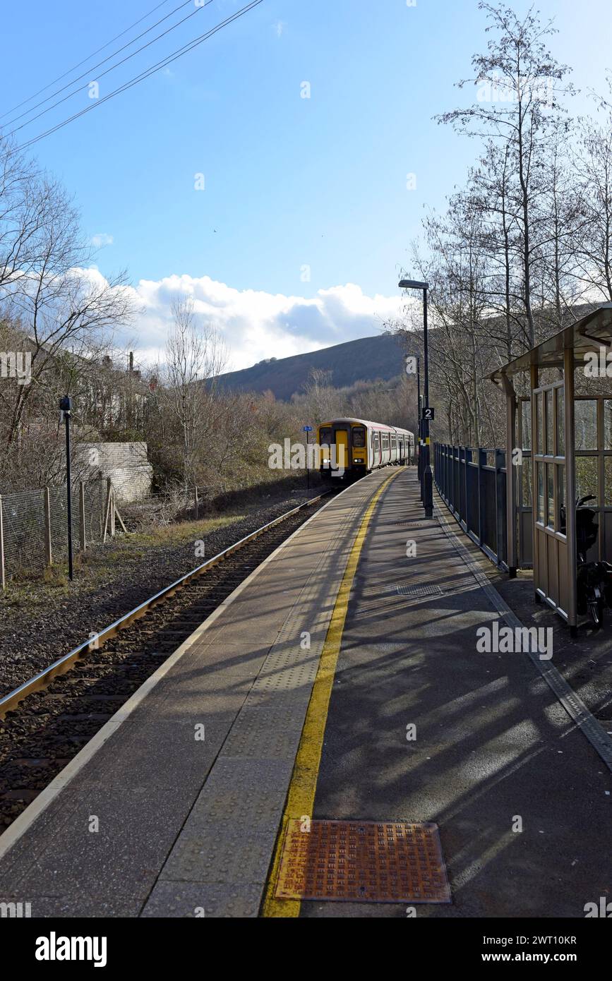 Transport For Wales Sprinter 150284 approaching Ebbw Vale Parkway ...