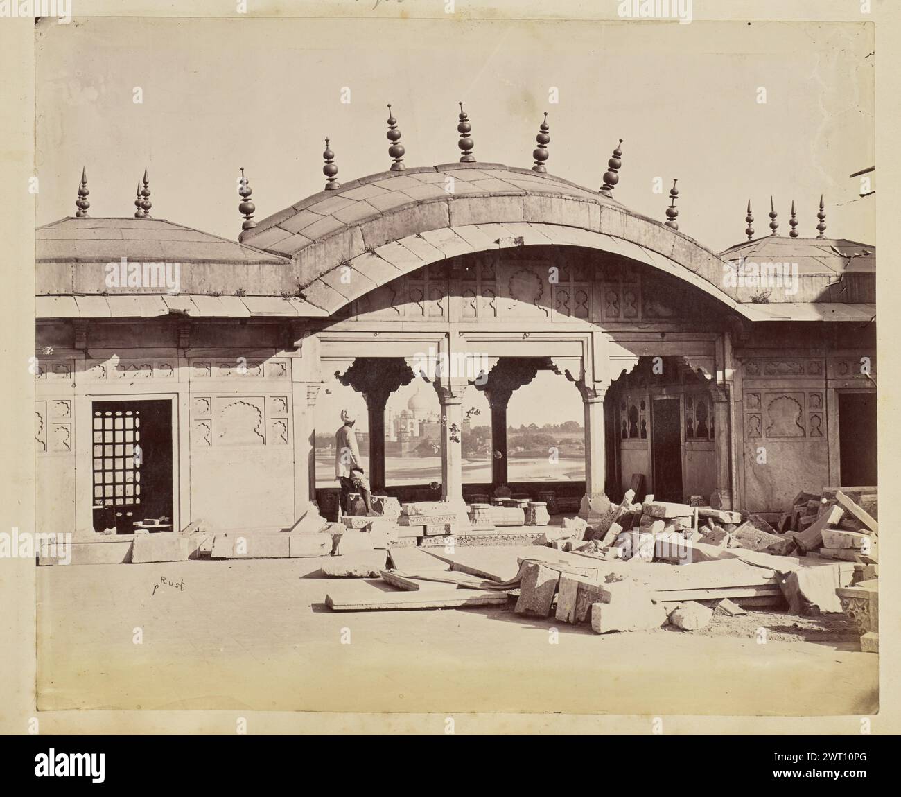 Diwan-i-Khas at Agra Fort. Thomas A. Rust, photographer (English, 1841 ...