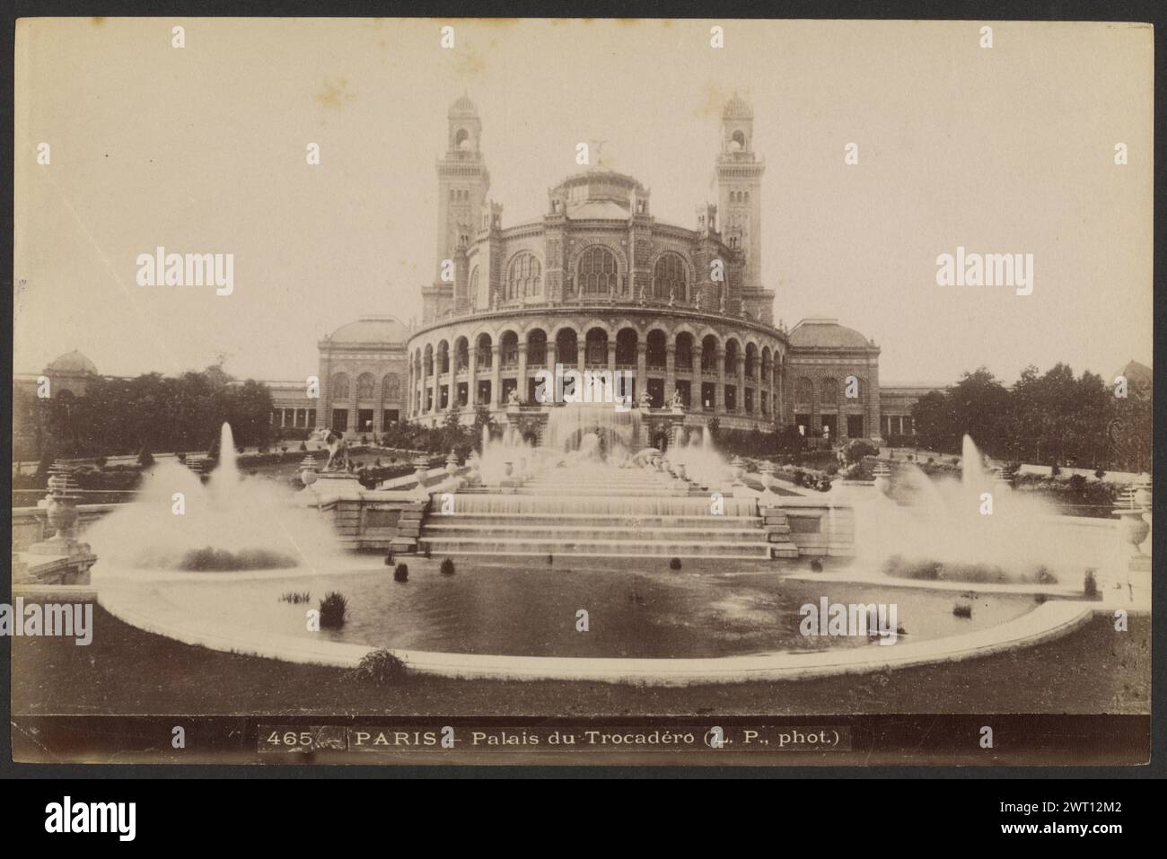 Palais du Trocadéro. Louis Parnard, photographer (French, 1840 - 1893 ...