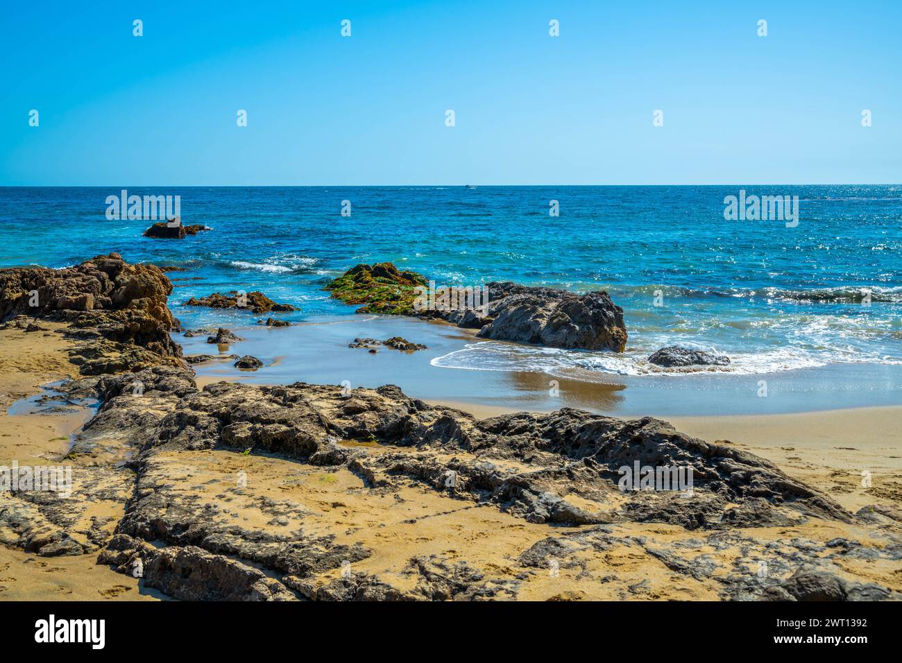 A beautiful overlooking view of nature in Laguna Beach, Californ Stock ...