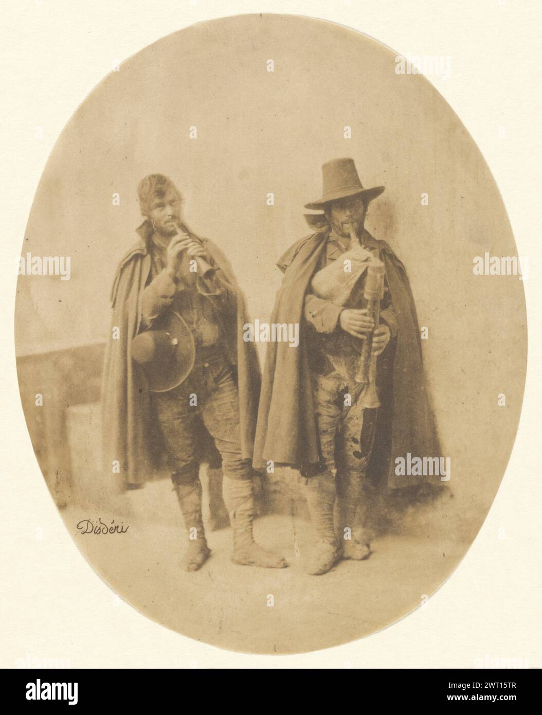 Playing horns hi-res stock photography and images - Alamy