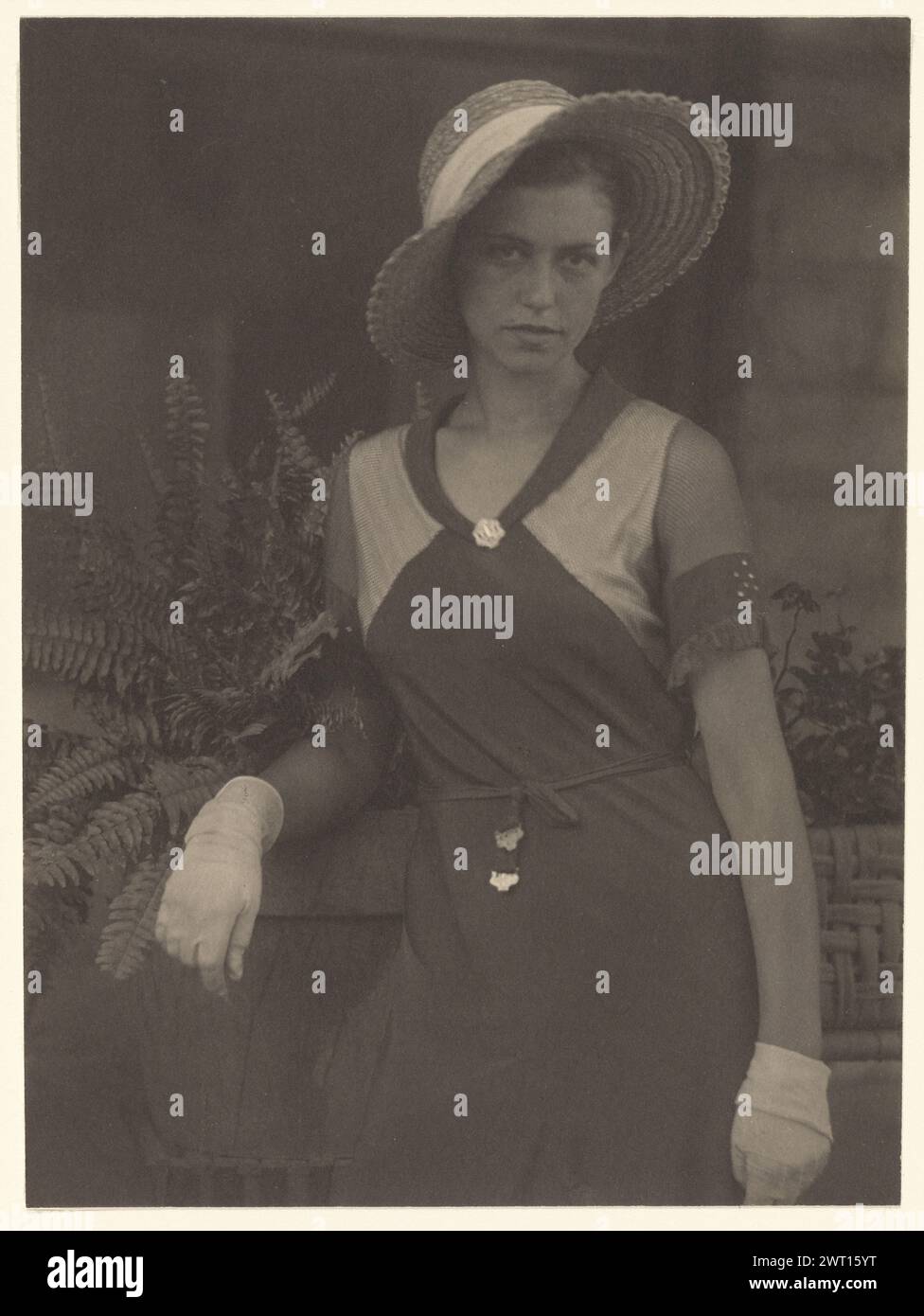 Costume proof hi-res stock photography and images - Alamy