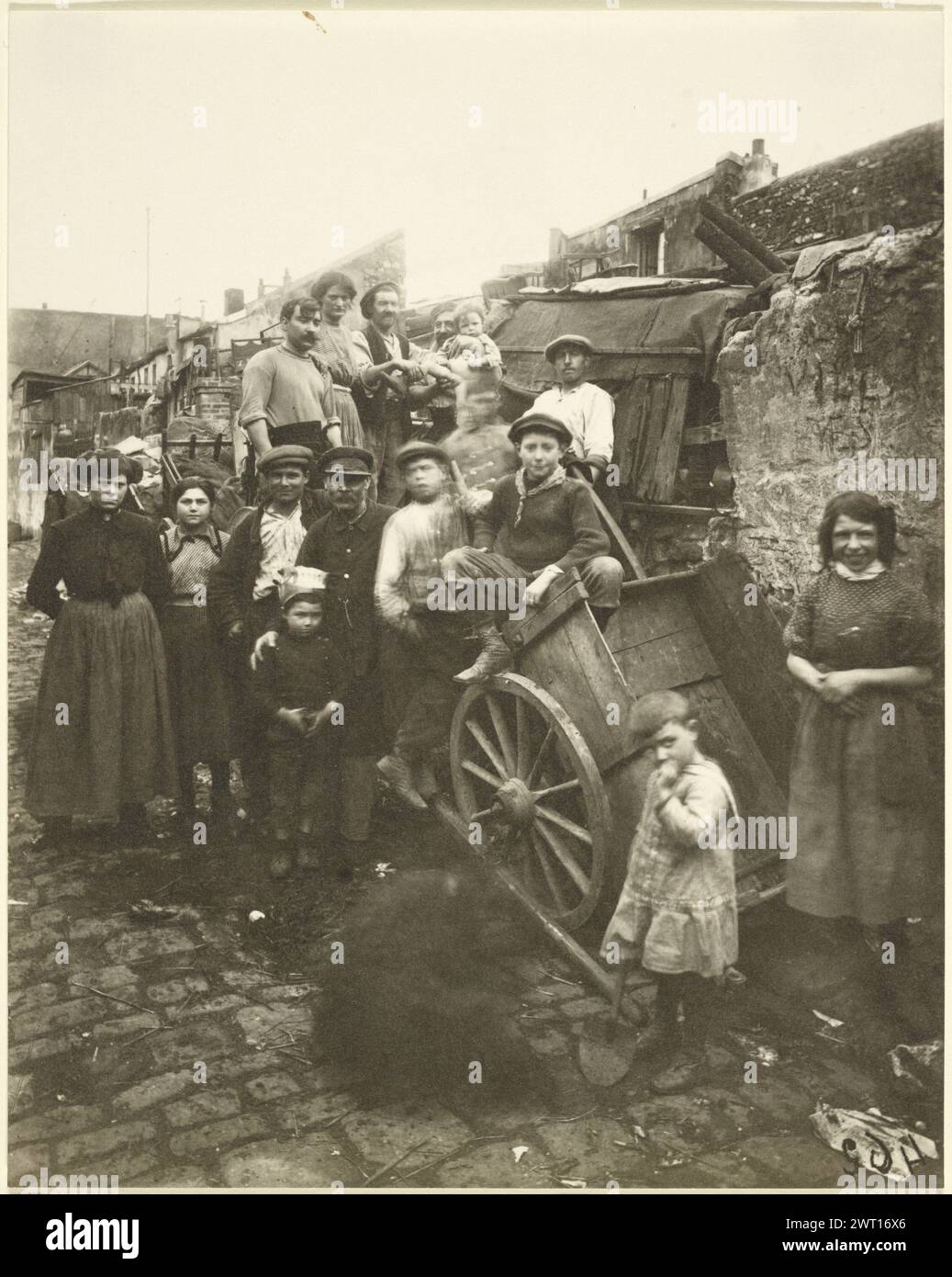 Ragpickers hi-res stock photography and images - Alamy