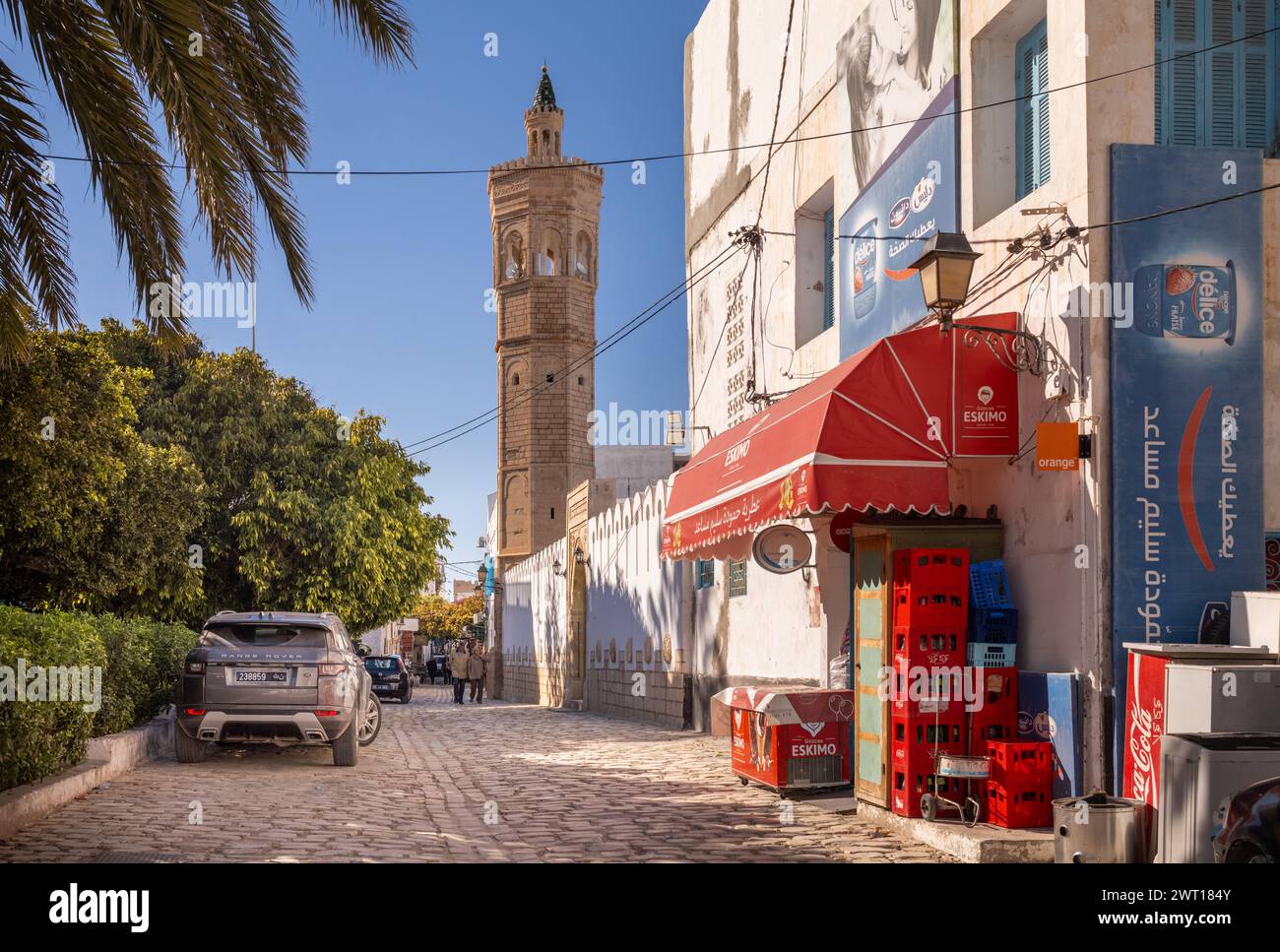 The minaret and outside wall of the historic Soliman Hamza Mosque in ...