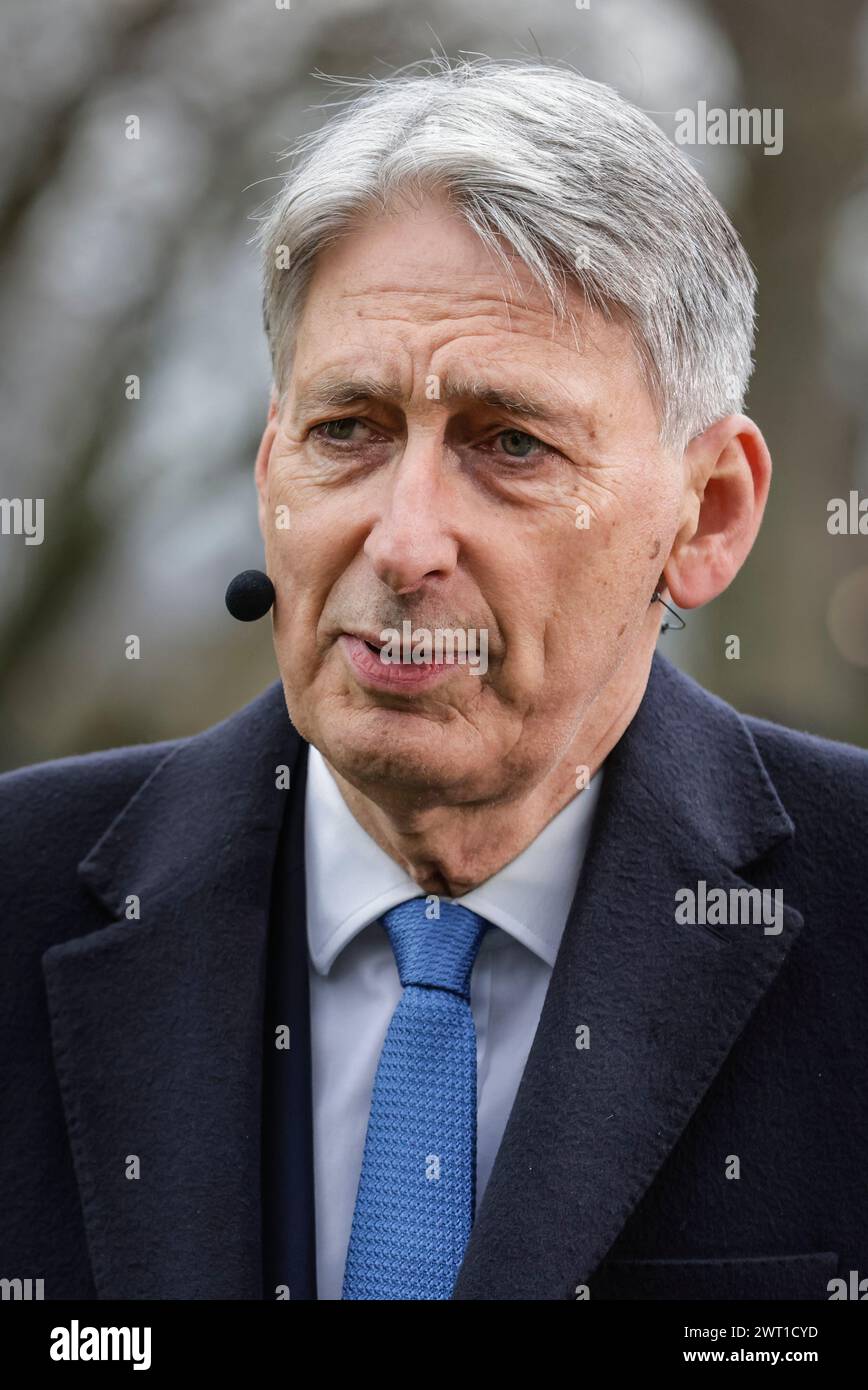 Philip Hammond (Lord Hammond), Baron Hammond of Runnymede PC, former ... Philip Hammond (Lord Hammond), Baron Hammond of Runnymede PC, former ...